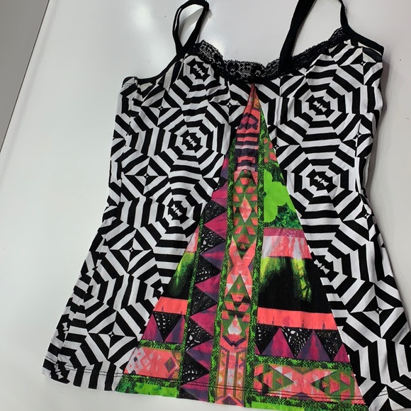BONGO | Tops | Pyramid Tank Top | Poshmark
